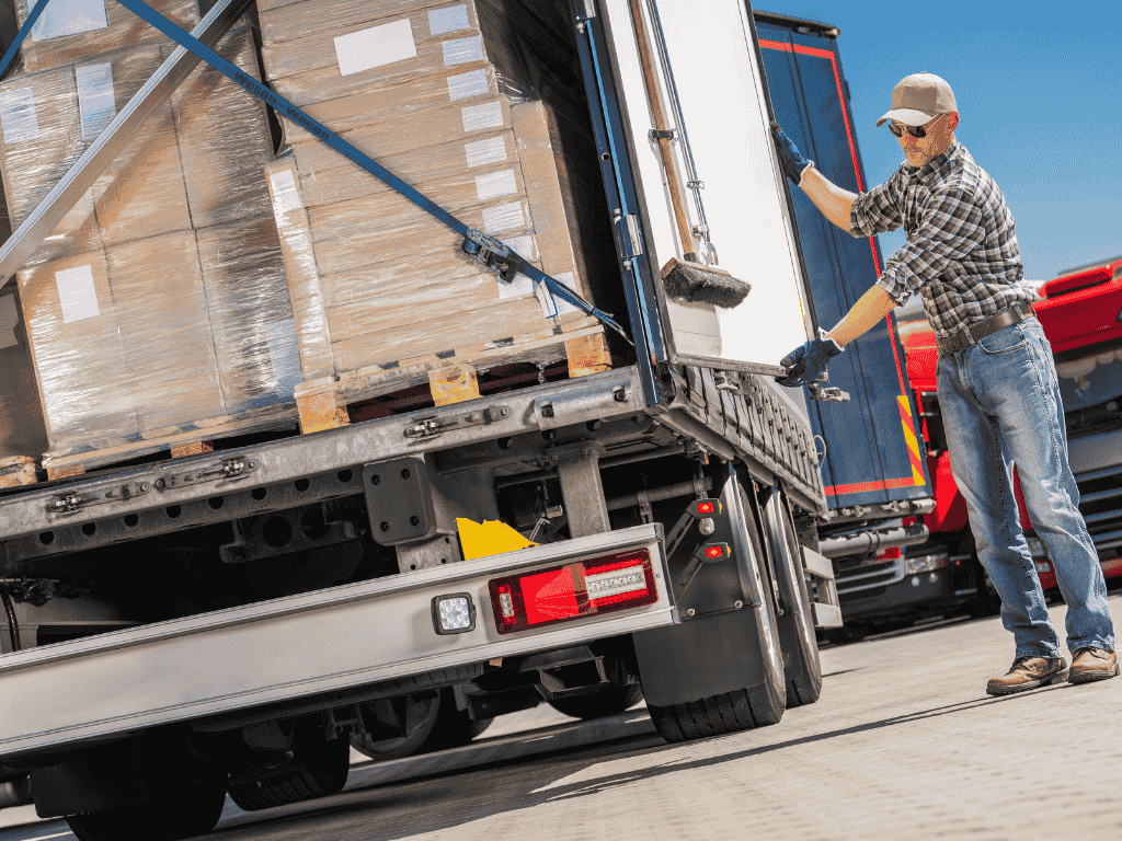 How to Load a Van Efficiently for a House Move